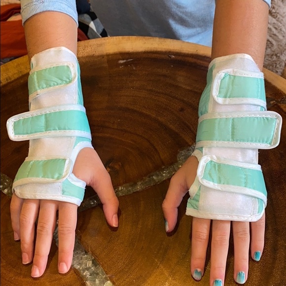 Disney | Accessories | Disney Wrist Guards Turquoise White Fall Protect ...